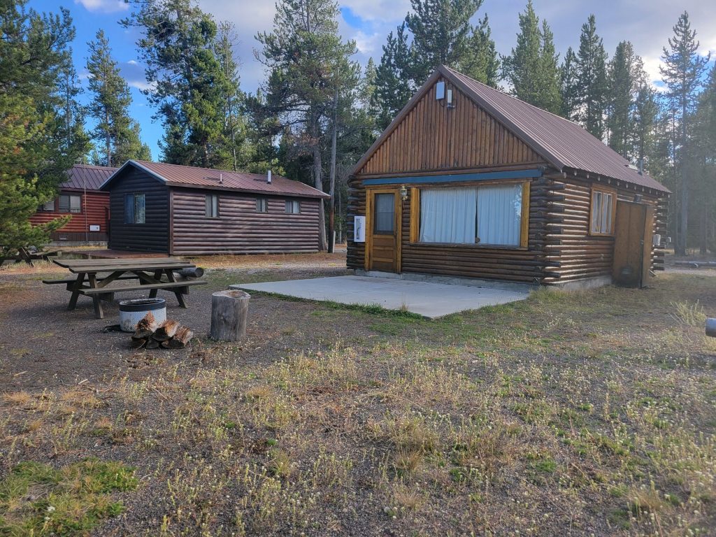 RELAX IN OUR RUSTIC CABINS OR COTTAGES IN GALLATIN NATIONAL FOREST ...