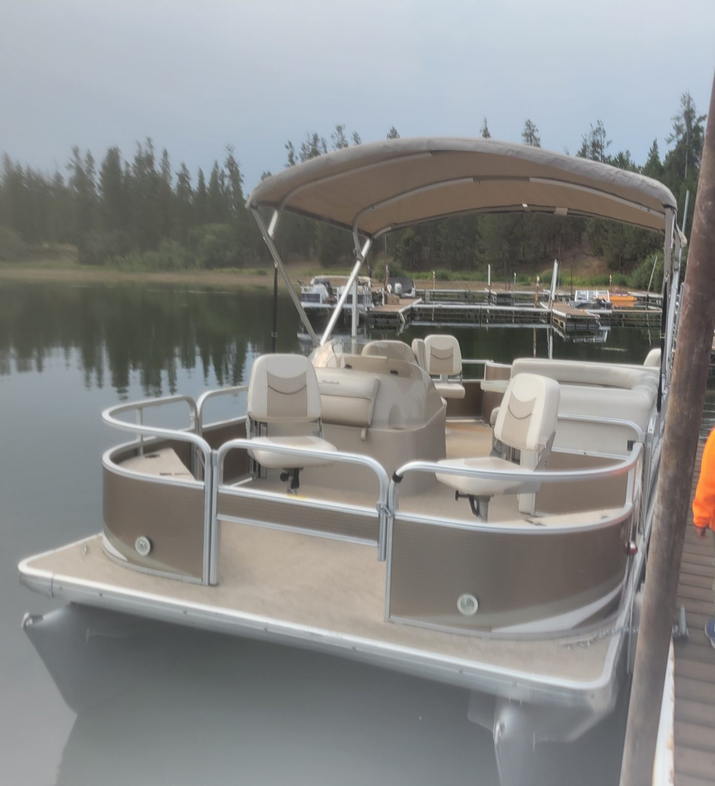 20' Godfrey Sweetwater Pontoon Boat Full Day Rental (9am-6pm) - Madison ...